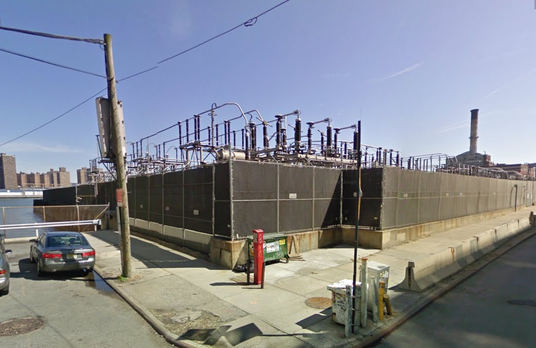 mcbrooklyn: Explosion, Fire at Con-Ed Plant in DUMBO, Brooklyn