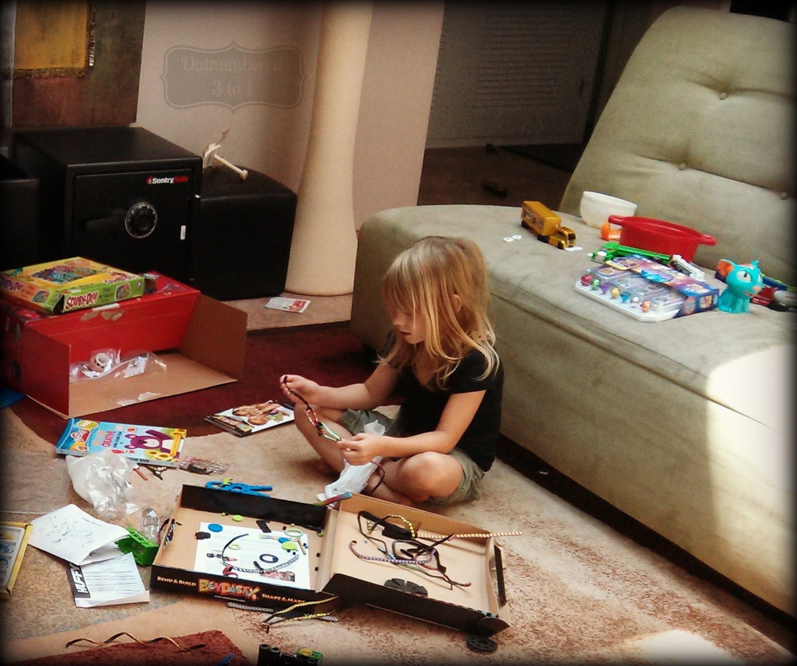 Indoor Fun & Creative Imagination Bending with BENDASTIX - Outnumbered ...