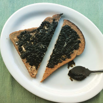 Healthy Vegan - Welsh Laverbread Cakes and a Piece of Toast