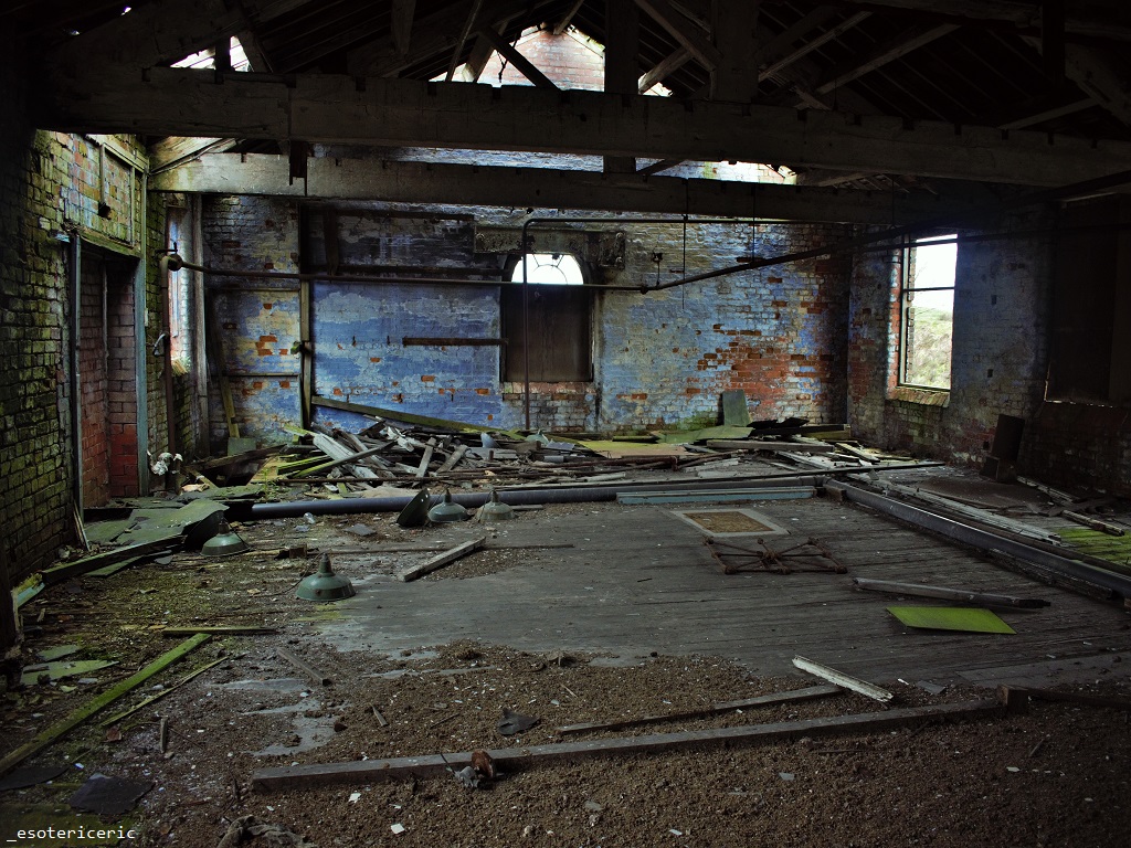 Esoteric Eric: In Accordance with Ordinance : Roe Acre Dying Co ...