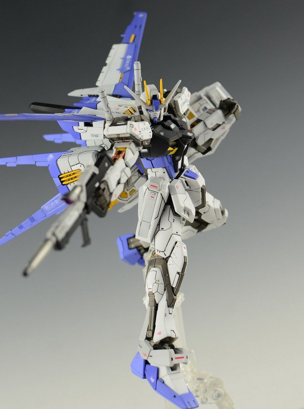 Custom Build: RG 1/144 Aile Strike Gundam + Skygrasper