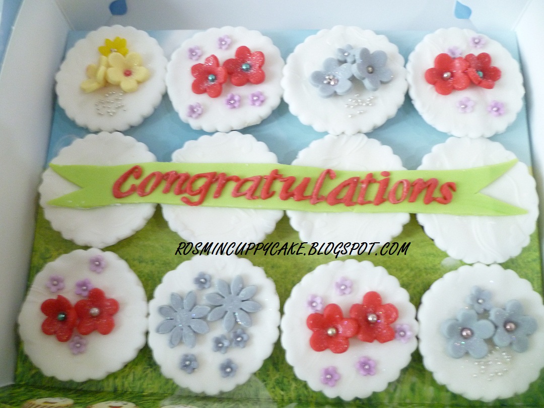 RosMin CuppyCake: Congratulations Cupcakes