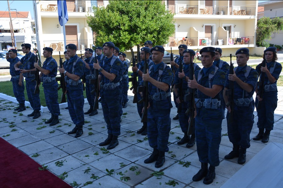 ΠΥΛΟΣ - PYLOS: ΓΙΟΡΤΑΣΕ ΚΑΙ ΦΕΤΟΣ Η ΦΟΙΝΙΚΟΥΝΤΑ ΤΗΝ ΠΟΛΙΟΥΧΟ ΤΗΣ ...