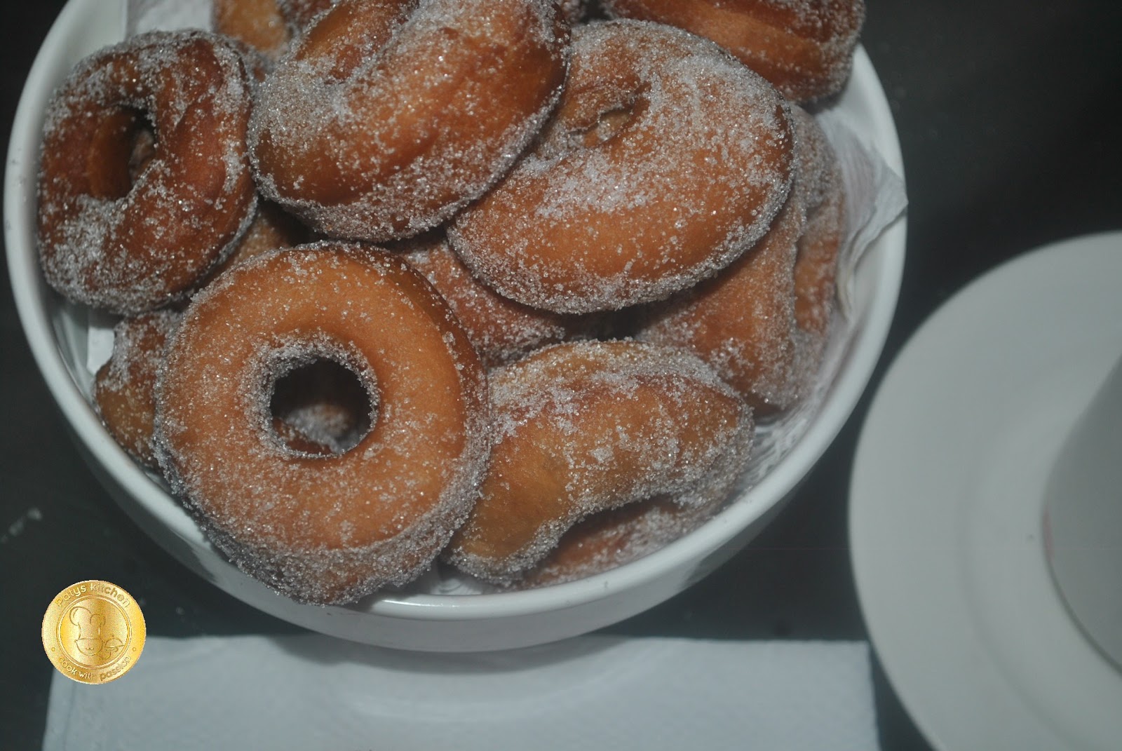 PATYSKITCHEN: CINNAMON SUGAR DONUT