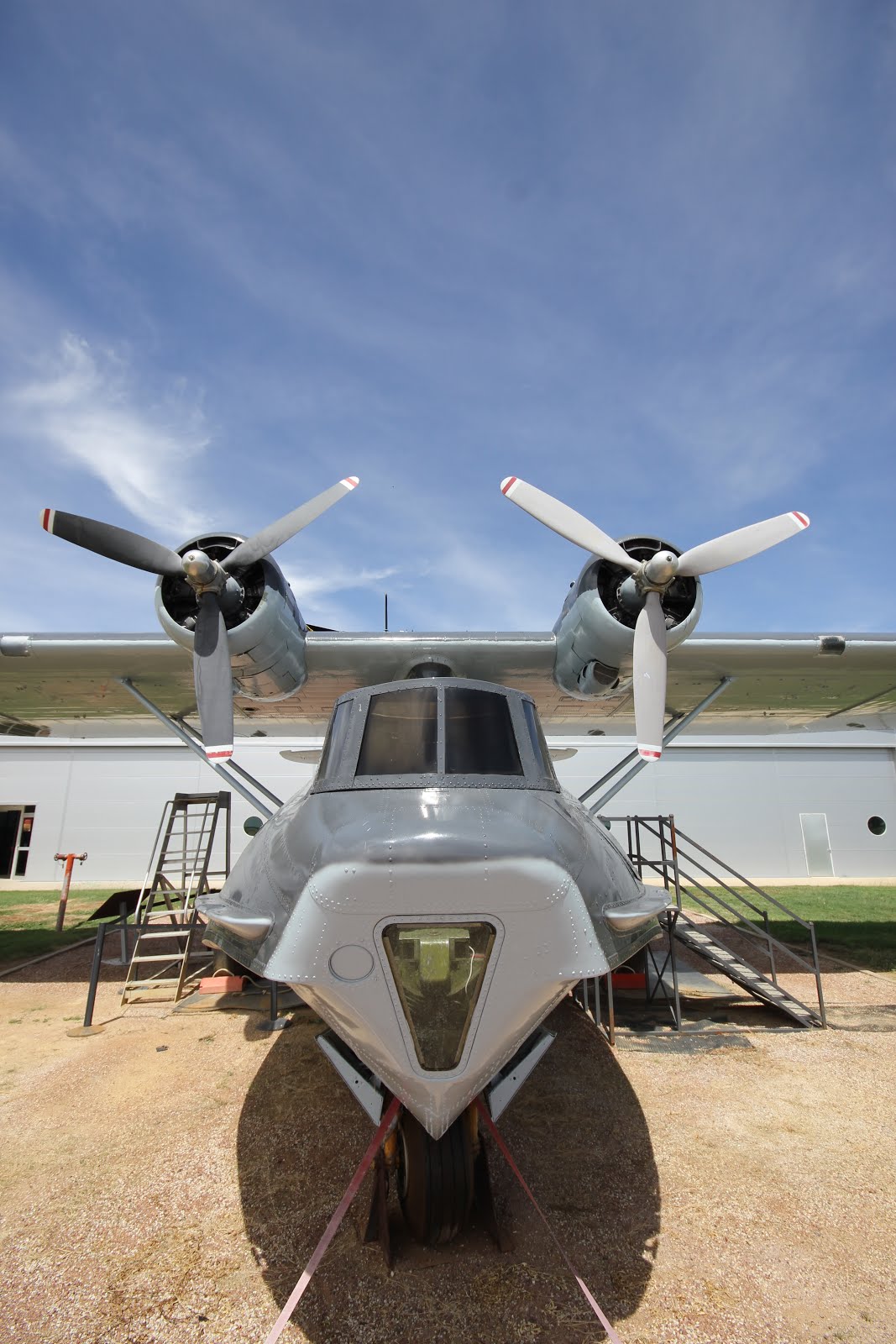 On the road with Bev and Trev.....: A flying visit.....