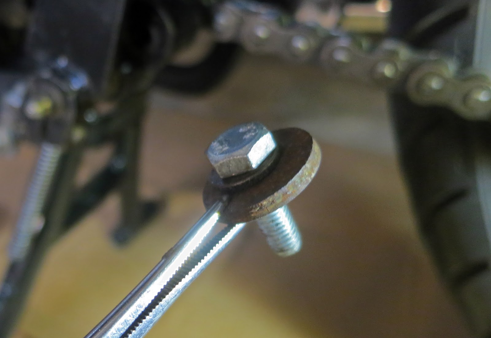 RoyalEnfields.com: Improving the Royal Enfield four-speed shift linkage