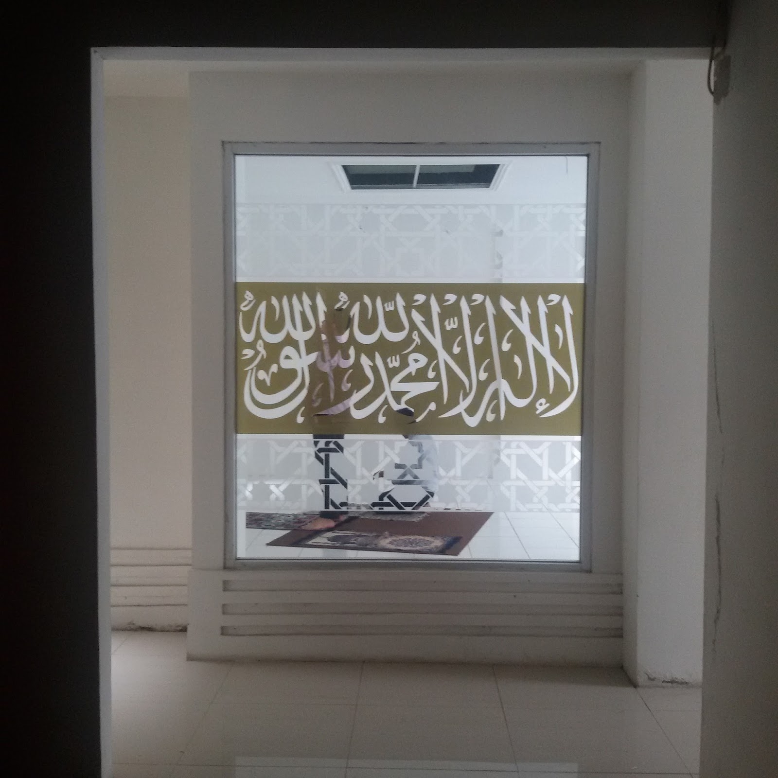 Cutting Sticker Kaca Custom - 212 Sticker - Cutting Stiker Bandung