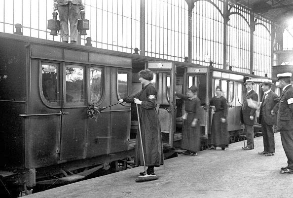 Vintage Photos of Women War Workers in the WWI ~ Vintage Everyday