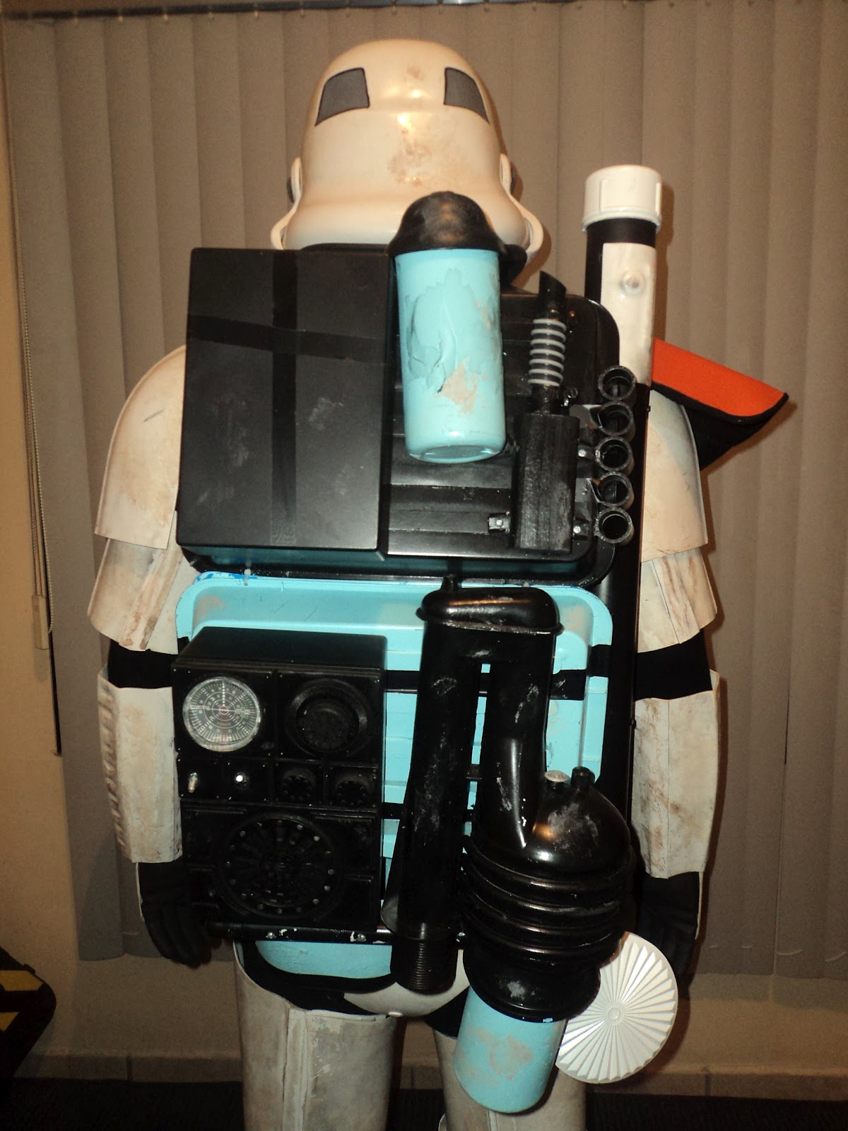 BITACORA SANDTROOPER TD-7457: COMO HACER TU SANDTROOPER BACKPACK