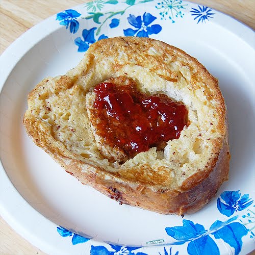 The Craftinomicon: Valentine Breakfast: French Toast