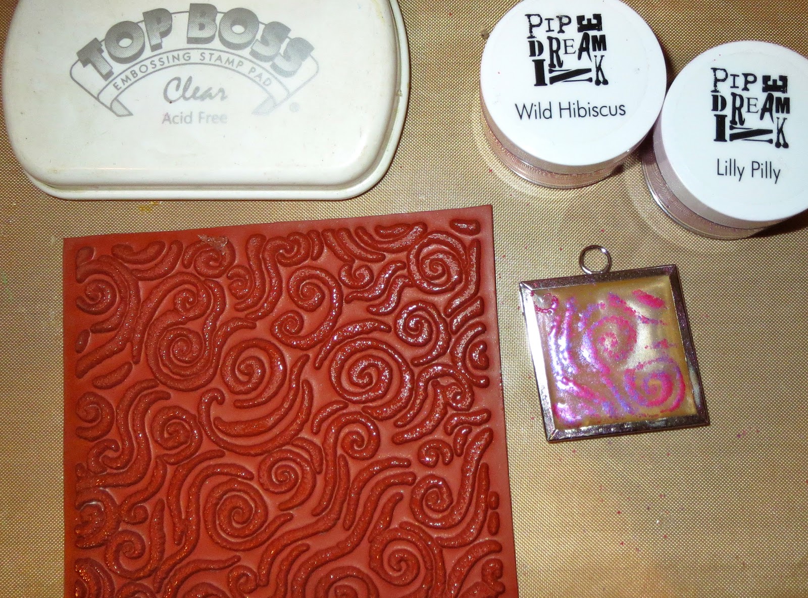 Utee Embossing Powder at Jack Oneill blog