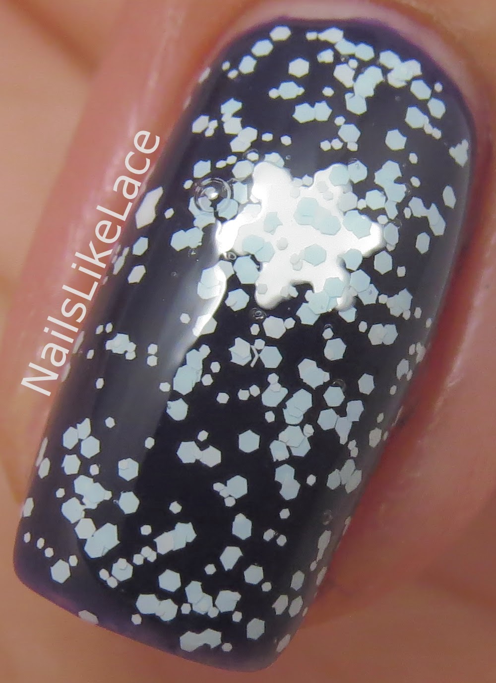 NailsLikeLace: Mommy's Mani Monday - Weather