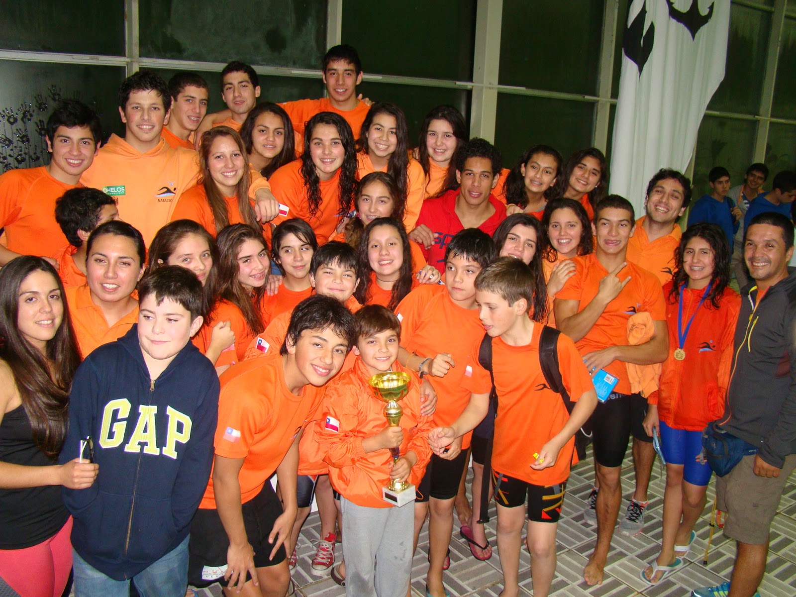 ACADEMIA DE NATACION VIÑA DEL MAR: OLIVER ELLIOT........LE QUEBRÓ LA ...