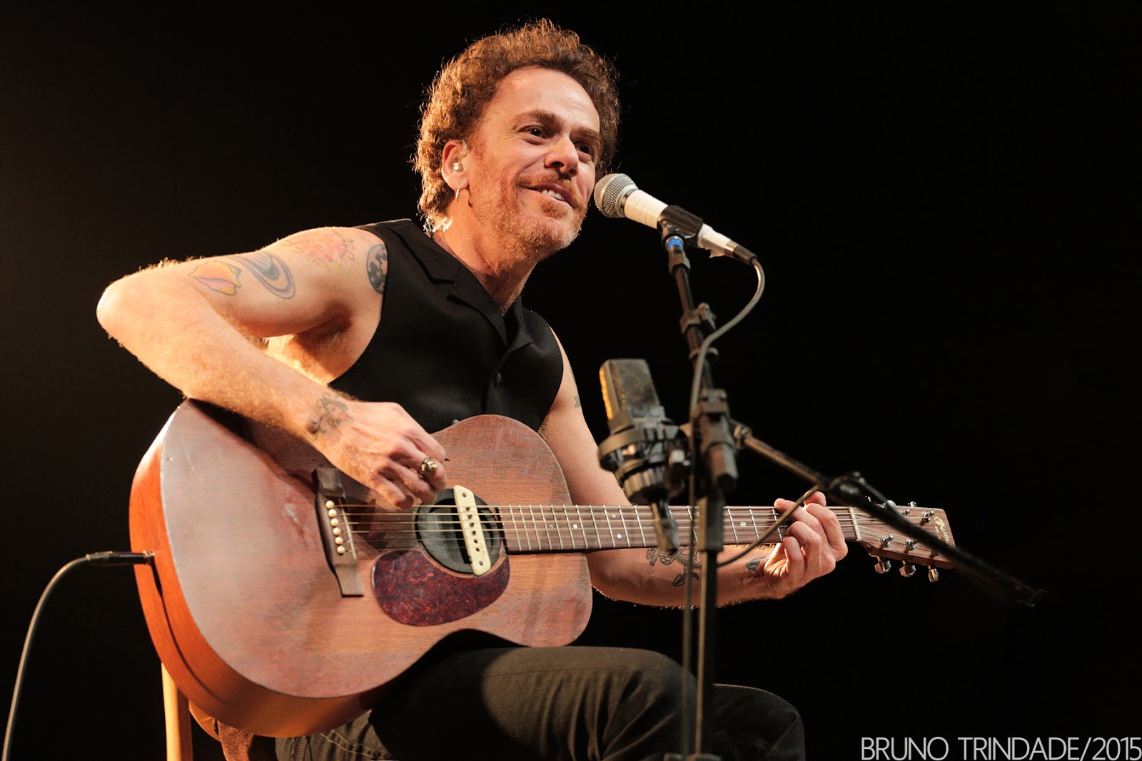 NANDO REIS FAZ SHOW DE ESTREIA DO NOVO CD E LP - Acesso Cultural