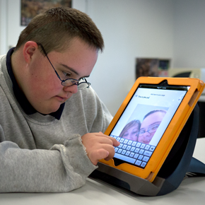 adapted innovation: iPad App Review: Pictello