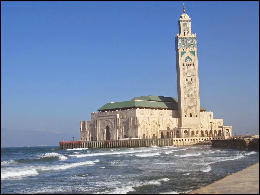 Hassan II Mosque: Amazing mosque over the Atlantic Ocean - Travel ...