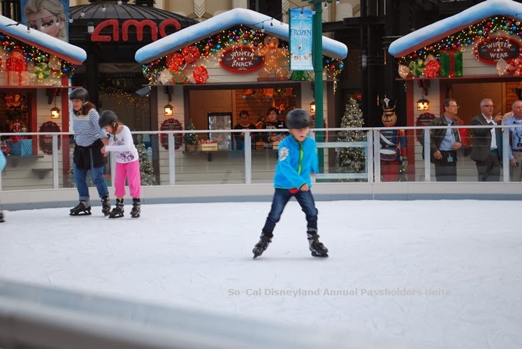 So-Cal Disneyland Annual Passholders Unite: Olaf's Frozen Ice Rink
