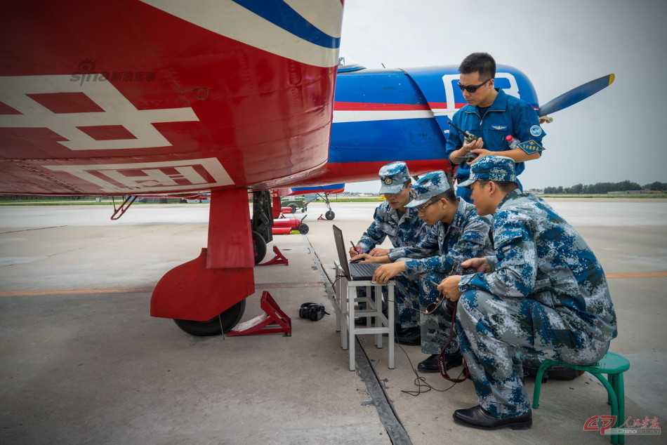 Asian Defence News: PLAAF parade training for young pilots