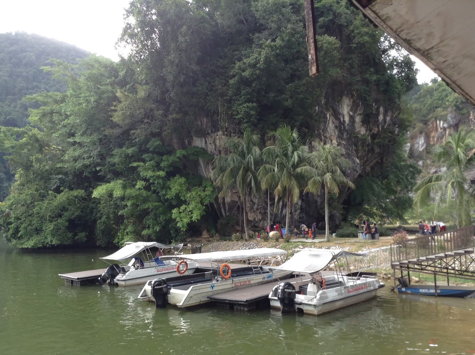 5 Little Angels: Interesting place at Ipoh