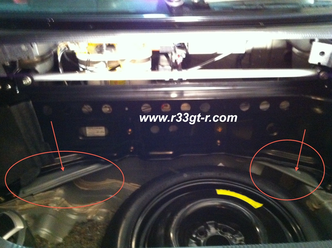 One Man's Lonely Adventures In His R33 Skyline GT-R: Trunk Bar: Another ...