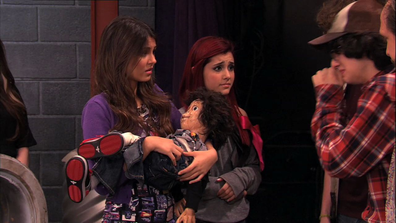 Victorious - La Muerte de Rex (Capitulo 15)