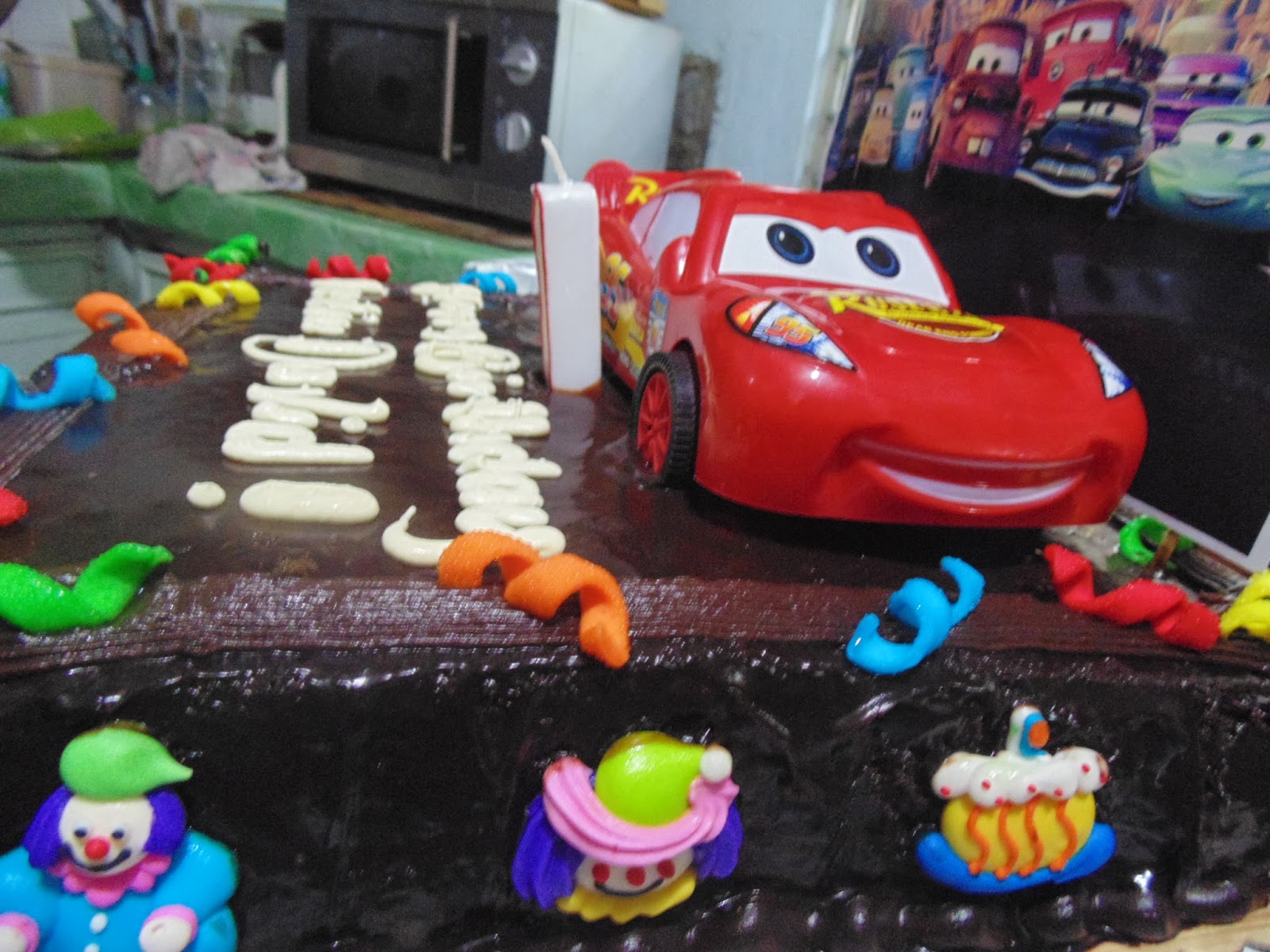 Supreme Life: DIY Disney Cars Cake
