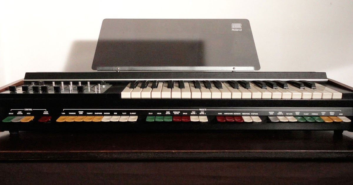 MATRIXSYNTH: Roland SH2000 Synthesizer SN 526379