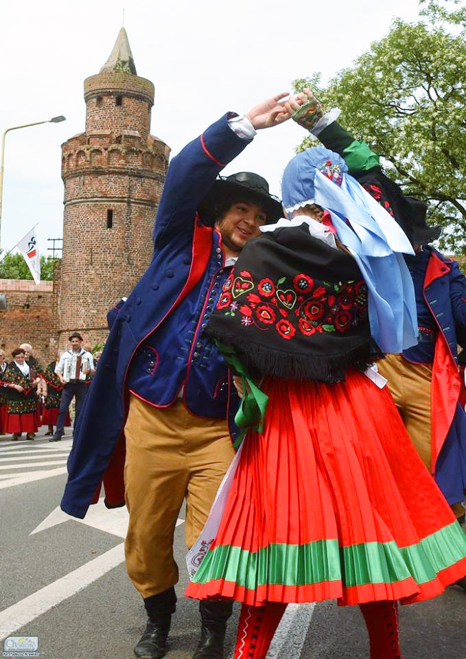 FolkCostume&Embroidery: Costume and Embroidery of Pyritz-Pyrzyce, Pomerania