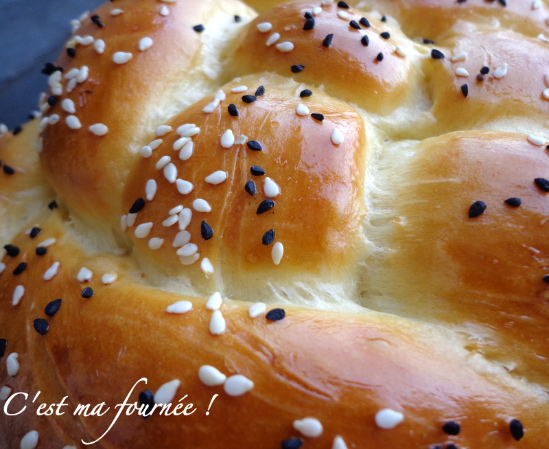 Halla (pain du shabbat)