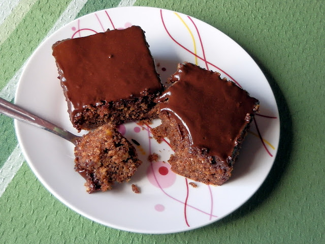 Hleb i so: Aromatični kolač od rogača