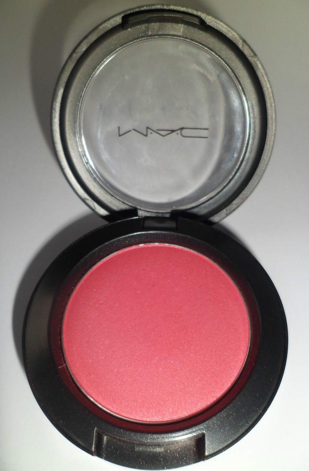 Glam Tropic: Mac Dollymix Blush Swatches and Review