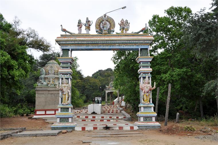 Tamilnadu Tourism: Dhandayuthapani Temple, Chettikulam, Perambalur