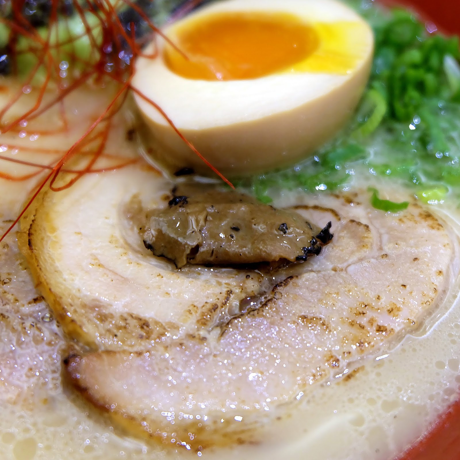 REVIEW: SO RAMEN - TRUFFLE TONKOTSU RAMEN