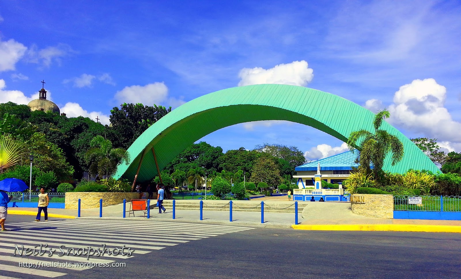 Ocean Breeze: Iloilo City And Province Plazas, Town Squares and Public ...