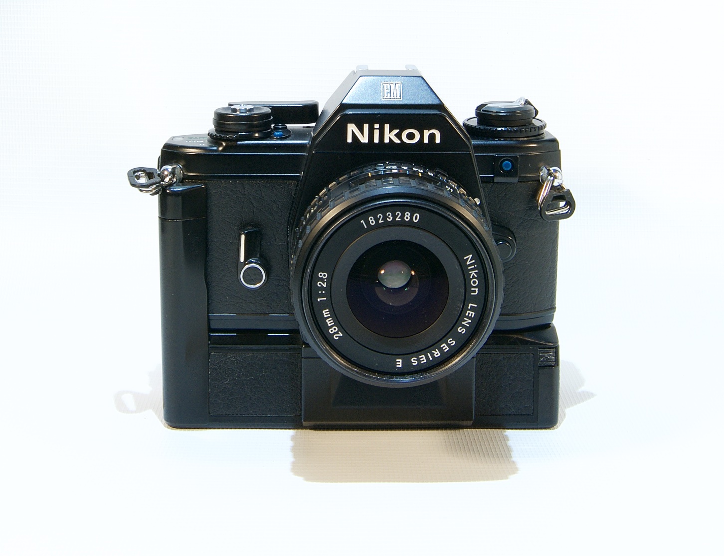 IMMAGINI ANALOGICHE: NIKON EM