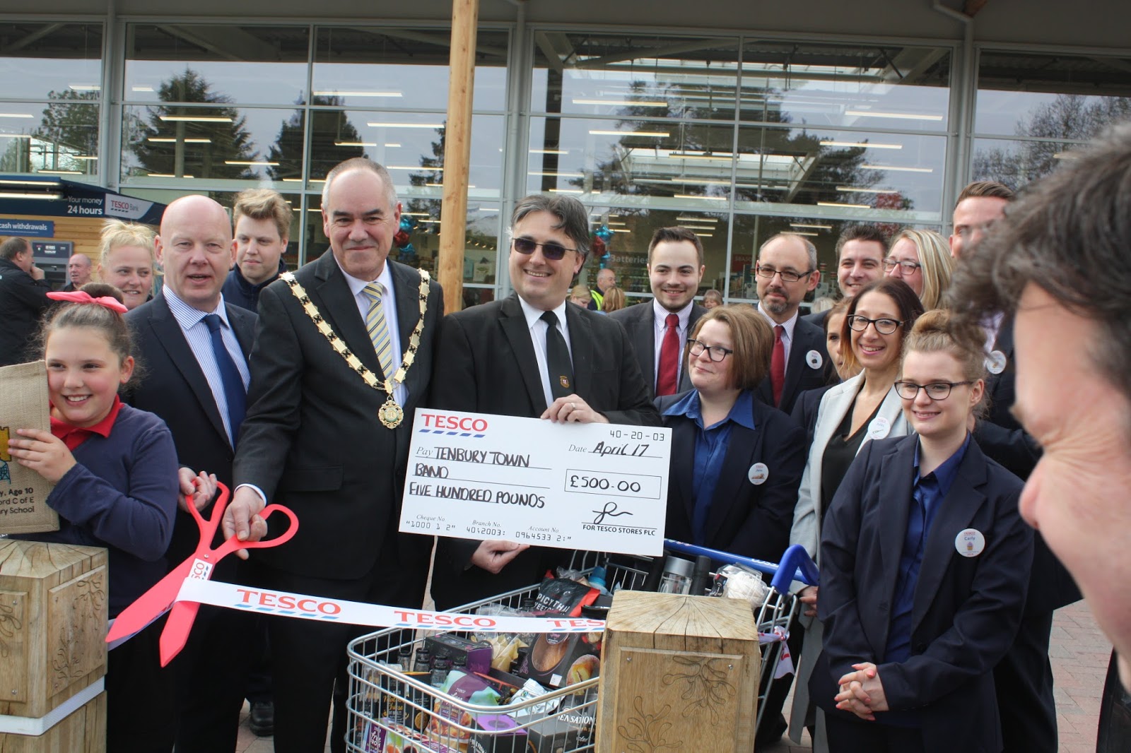 Tenbury Wells - Tenbury Blog: April 2017