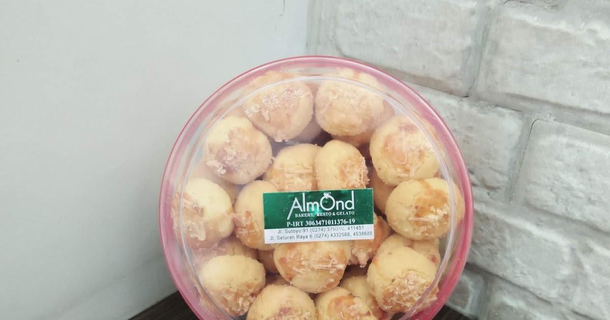 Almond Bakery Resto Cafe Gelato Jogja