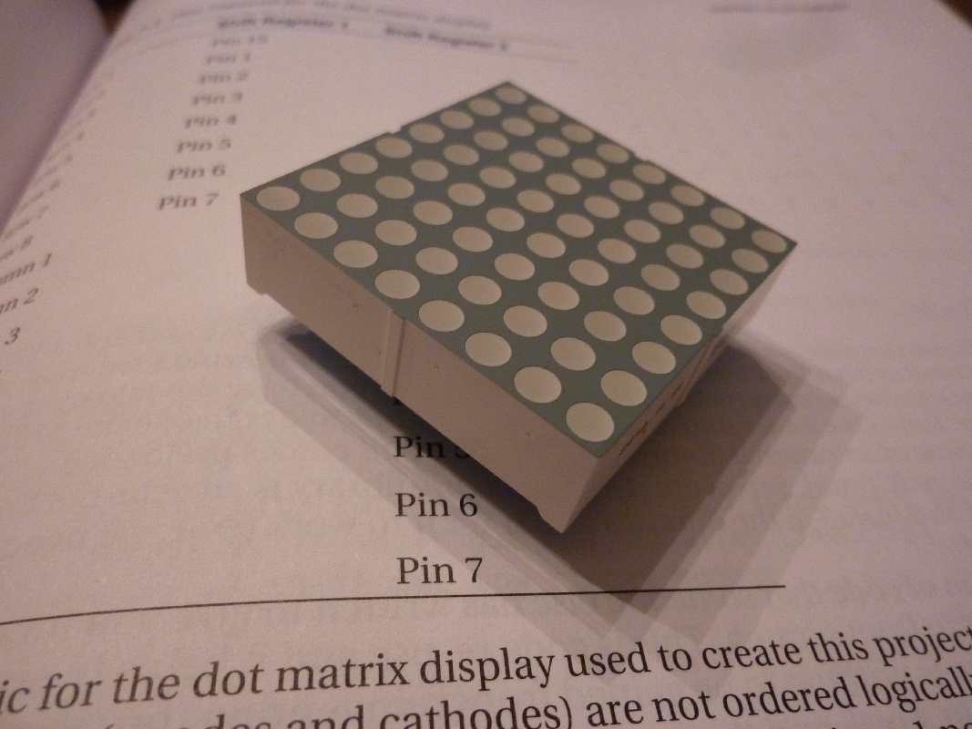 Hands On - Arduino: Project 19 - LED dot Matrix Display - Part 1