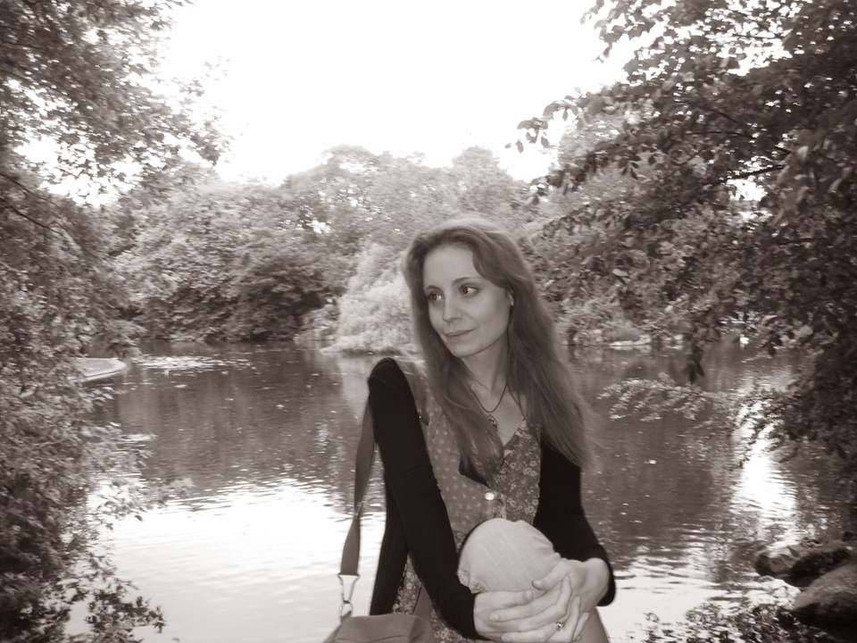 Headstand - Eclectic Music & Spoken Word: Interview: Sarah Howe and ...