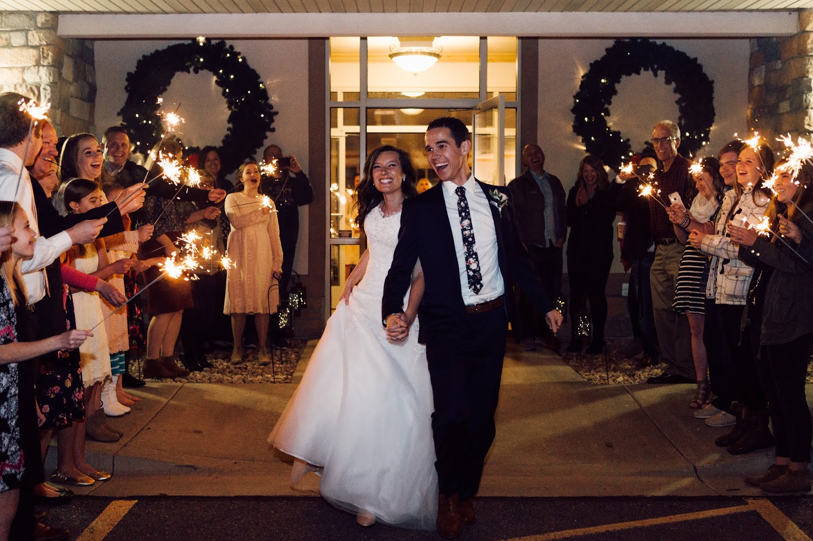 WEDDING | MEET THE ROBINS