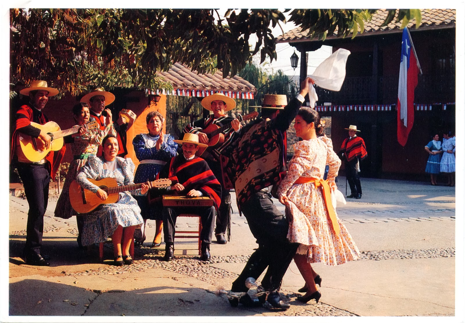 WORLD, COME TO MY HOME!: 0841 CHILE - La Cueca