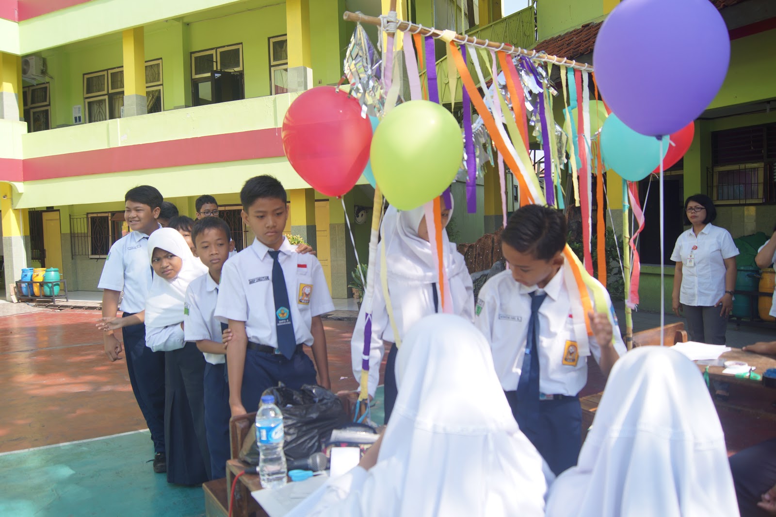 SMP NEGERI 8 SEMARANG: Kegiatan OSIS