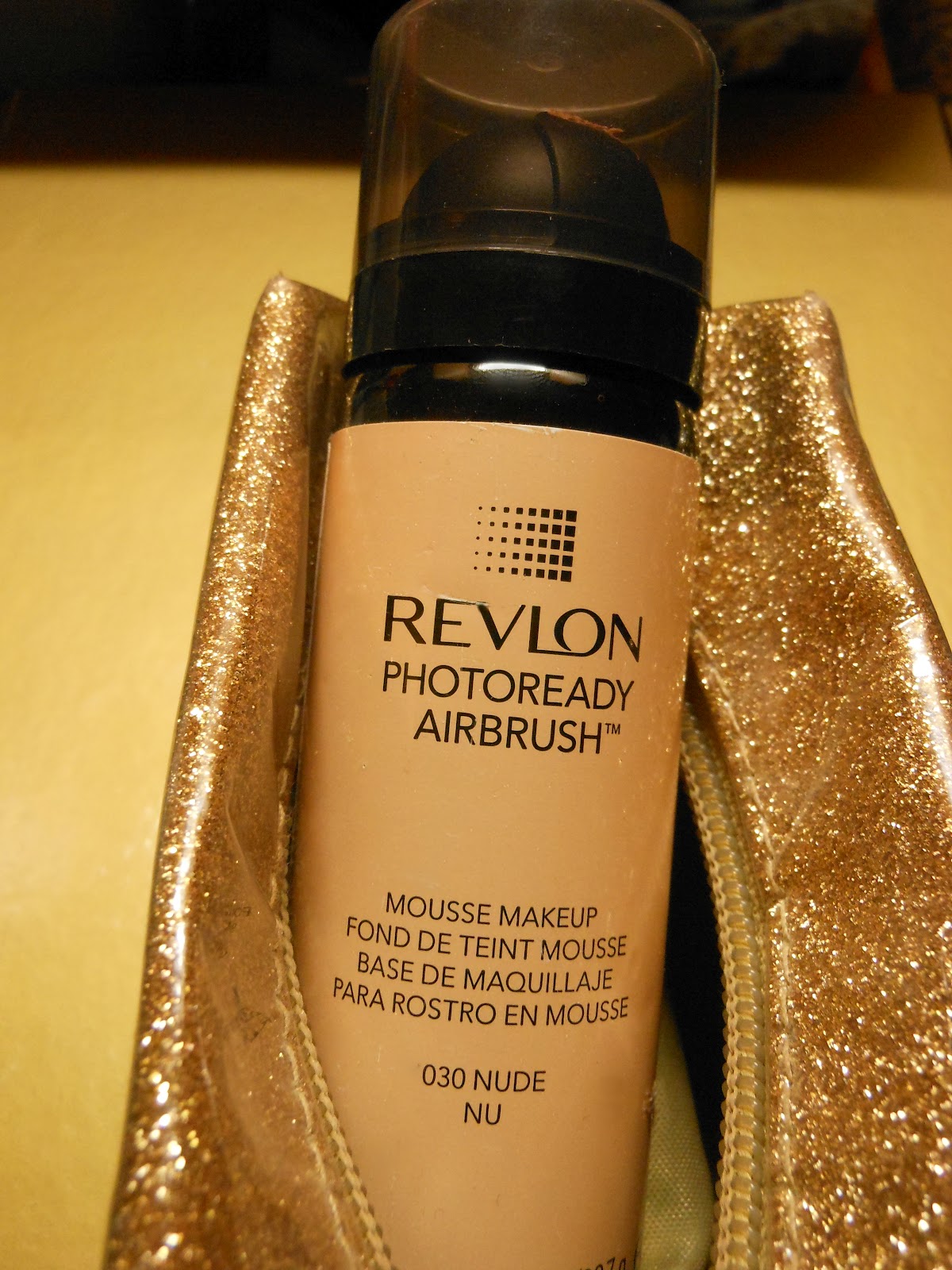 CherrySue, Doin' the Do: Revlon PhotoReady Airbrush Mousse Make Up