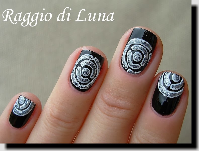 Raggio di Luna Nails: Labyrinth