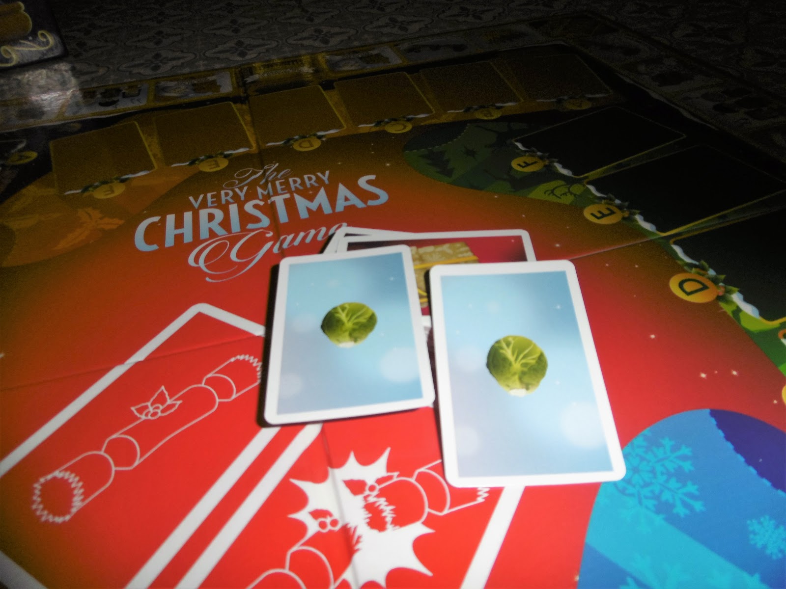 Madhouse Family Reviews: The Very Merry Christmas Game review