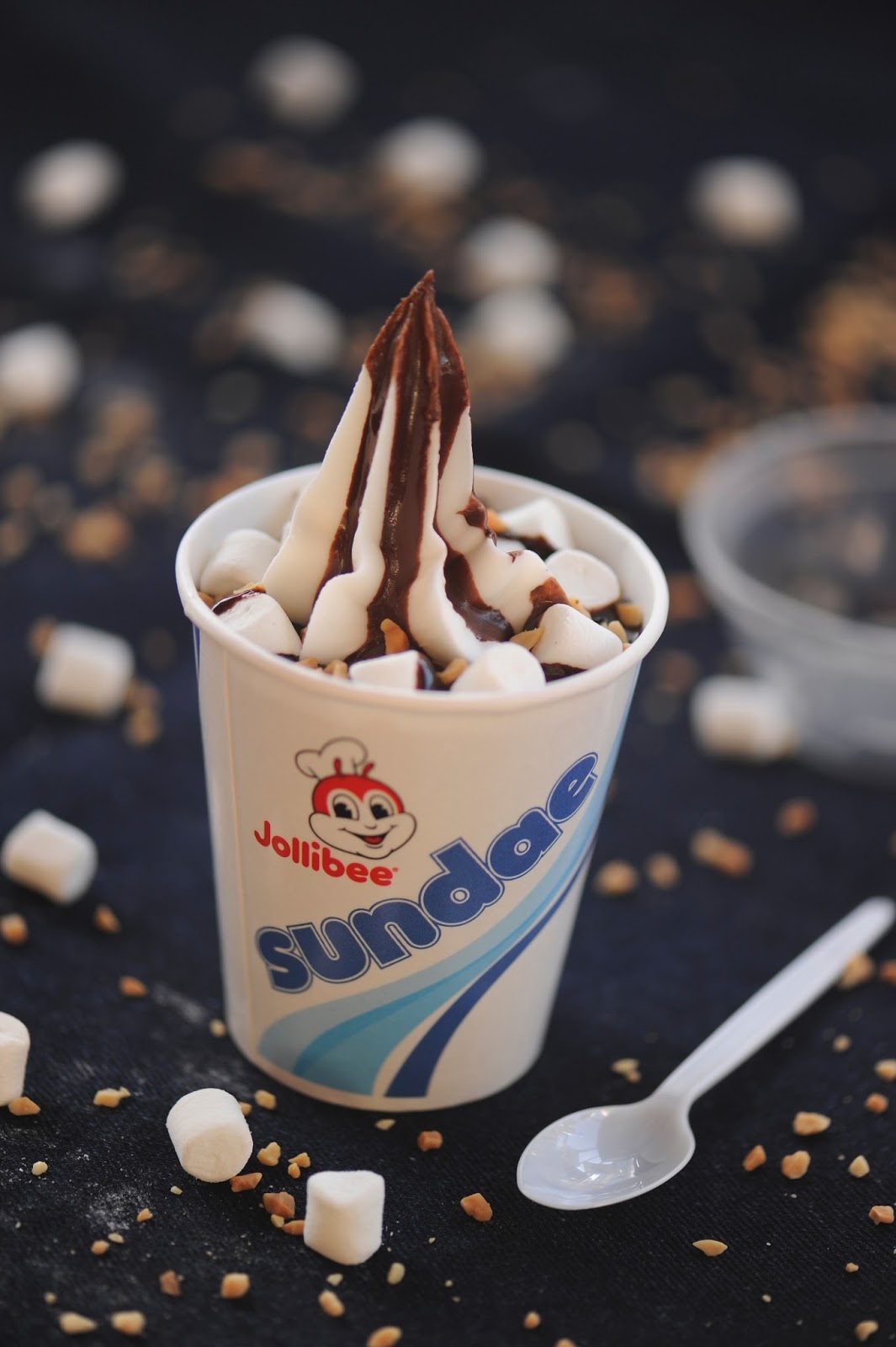 The Food Alphabet and More: Jollibee launches new Rocky Road Overload ...