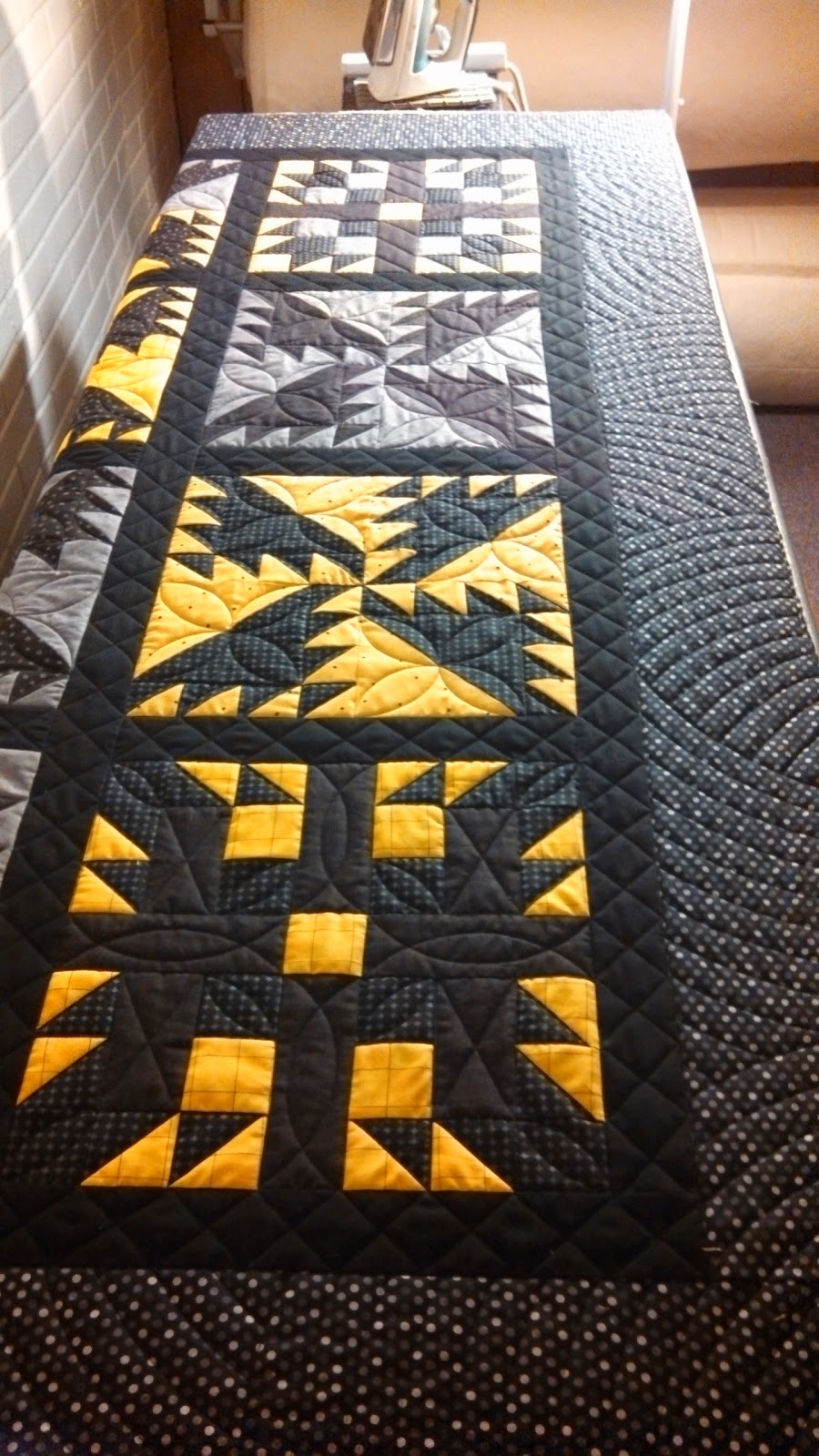 Quilting In The BunkHouse: Graduation Quilt
