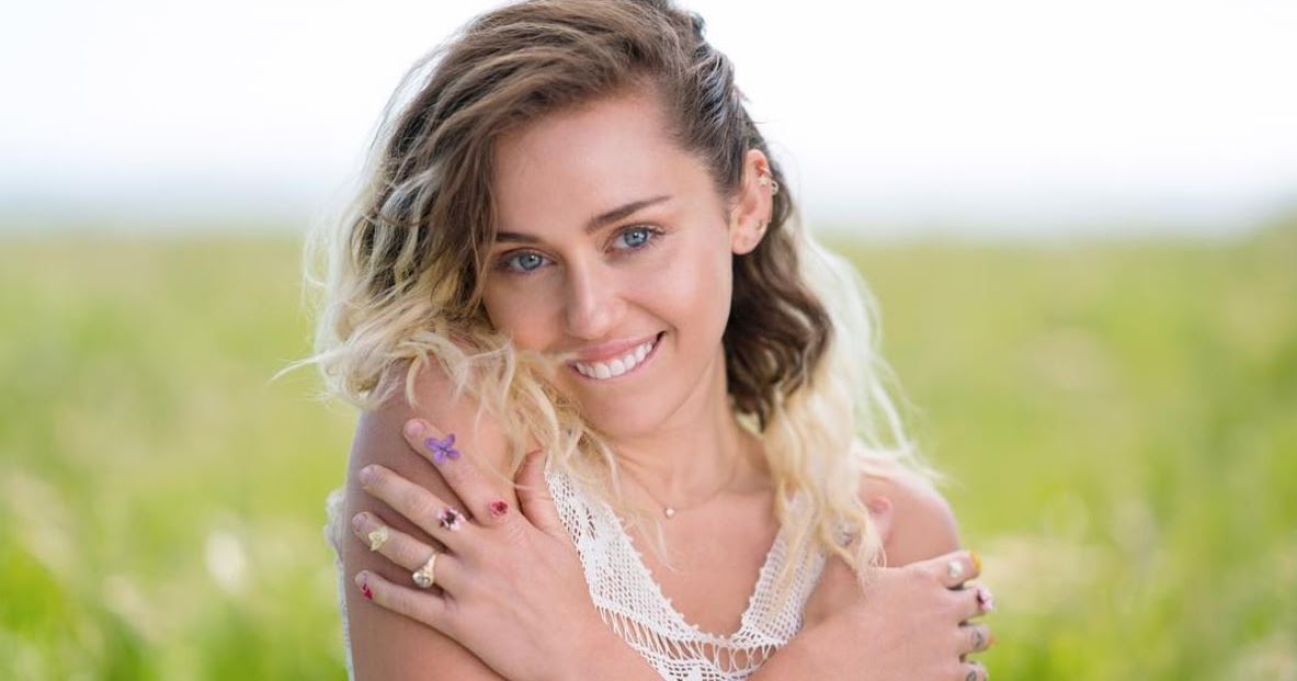 Miley Cyrus new song/Music Video "Malibu"