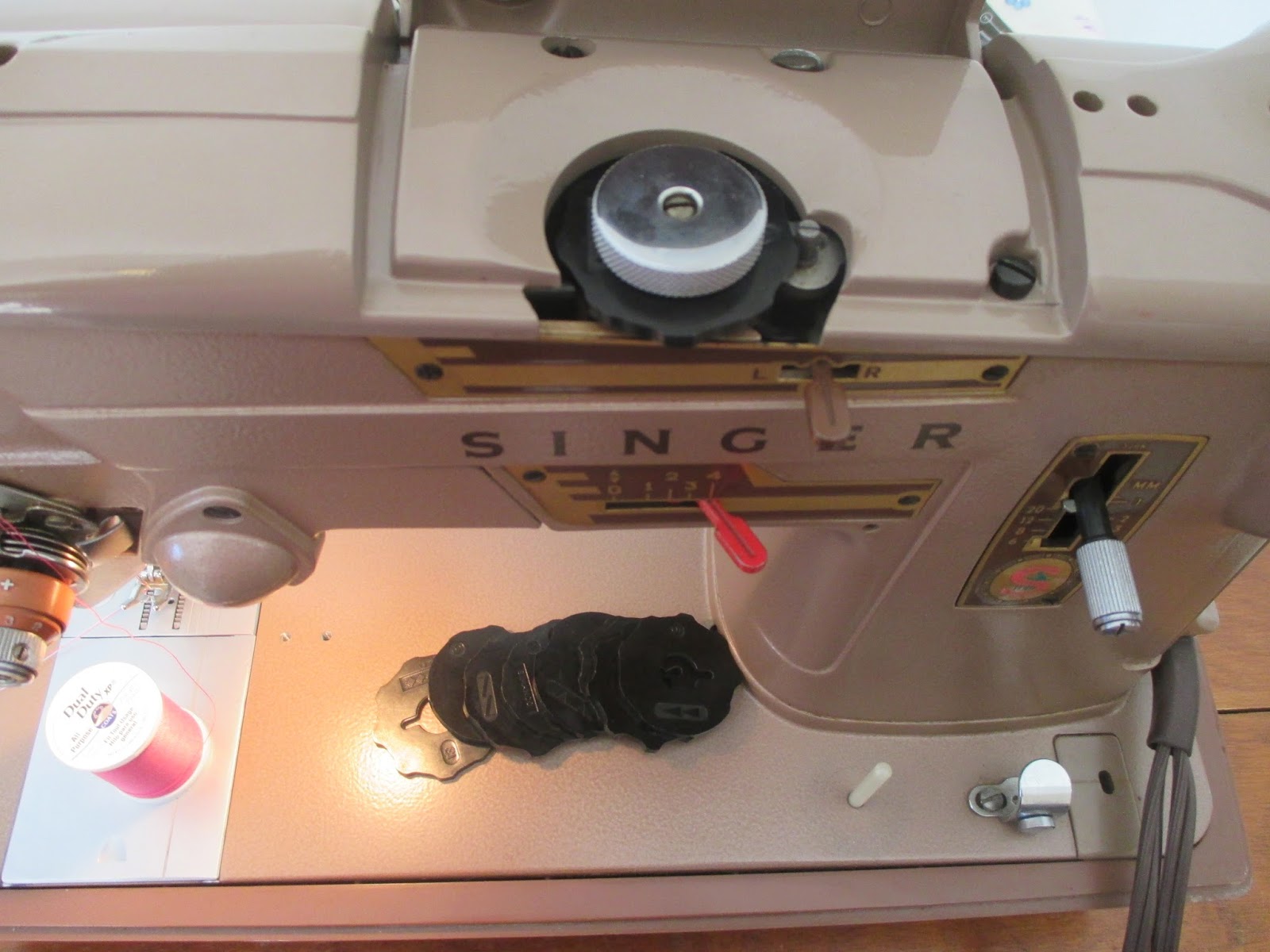 Reclaimed Stitches: Singer 328k Style-o-Matic