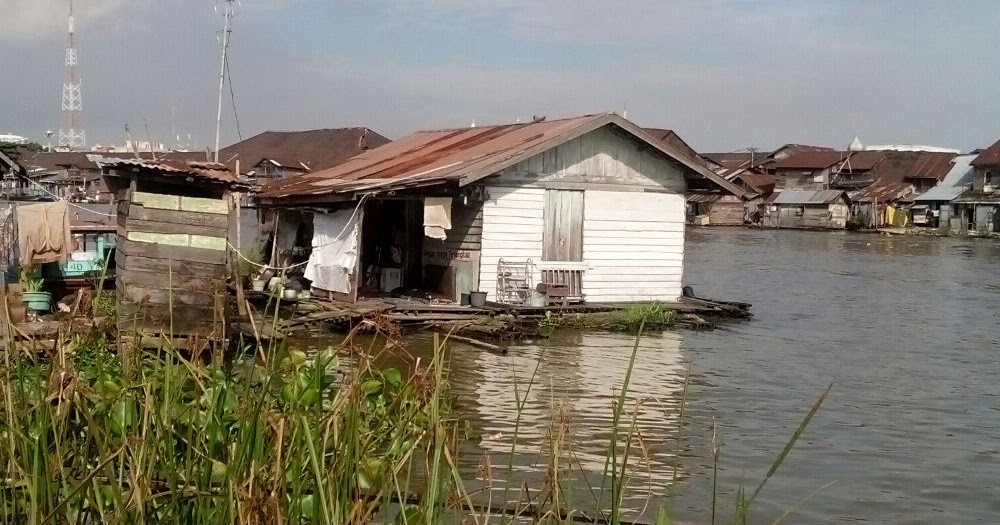 Rumah Lanting: Rumah Goyang ala Borneo